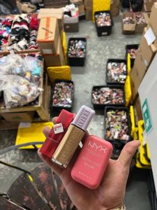 Buy High-End Makeup Liquidation Pallets (300 makeup Items for $500 ...